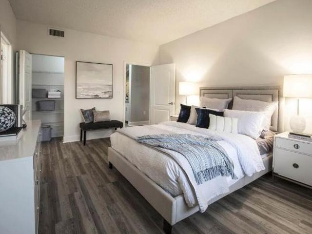 1 Br, 1 bath, Apartment 4801 S Citation Dr