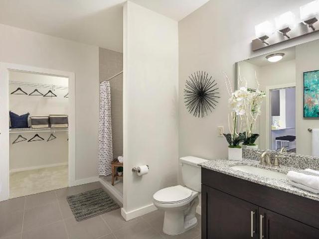 1 Br, 1 bath, Apartment 480 Main Street
