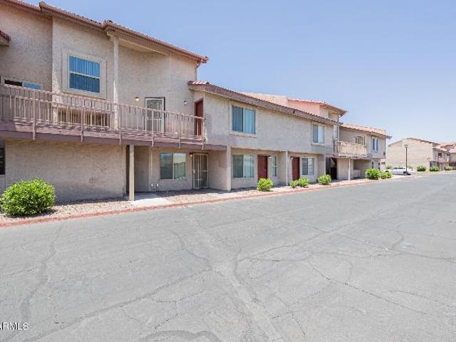 1 Br, 1 bath, Apartment 4828 W Orangewood Avenue