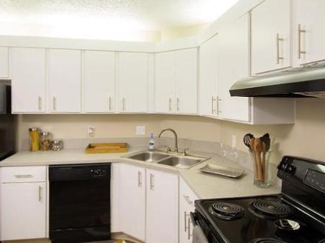 1 Br, 1 bath, Apartment 4970 Haverhill Commons Circle