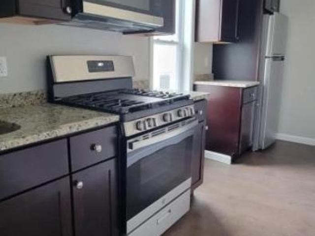 1 Br, 1 bath, Apartment 498 506 William St