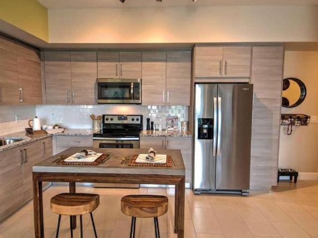 1 Br, 1 bath, Apartment 4901 W Sample Rd