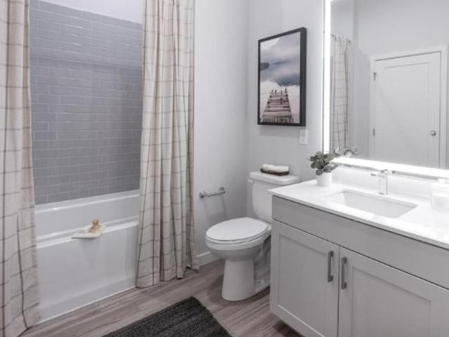 1 Br, 1 bath, Apartment 492 Boston Post Rd