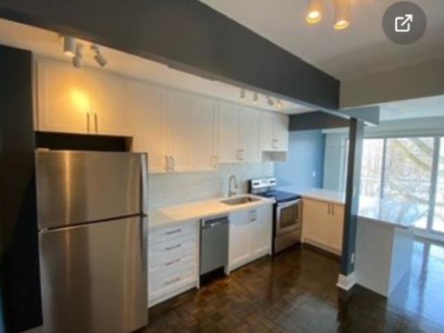 1 Br, 1 bath, Apartment 4 Superior Avenue