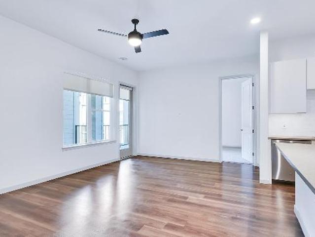 1 Br, 1 bath, Apartment 505 S Weber St