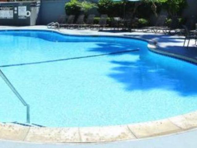 1 Br, 1 bath, Apartment 5025 E Pacific Coast Hwy Ste 112