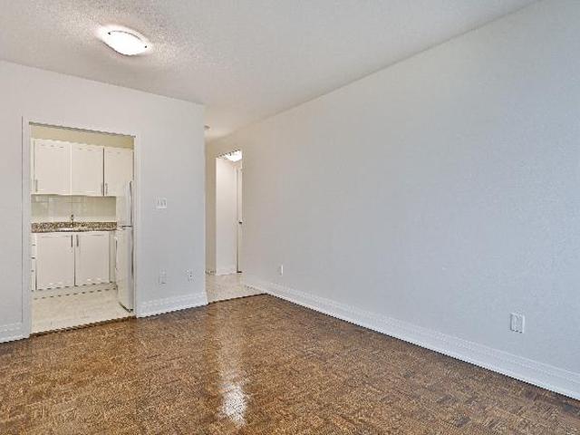 1 Br, 1 bath, Apartment 50 Cambridge Avenue
