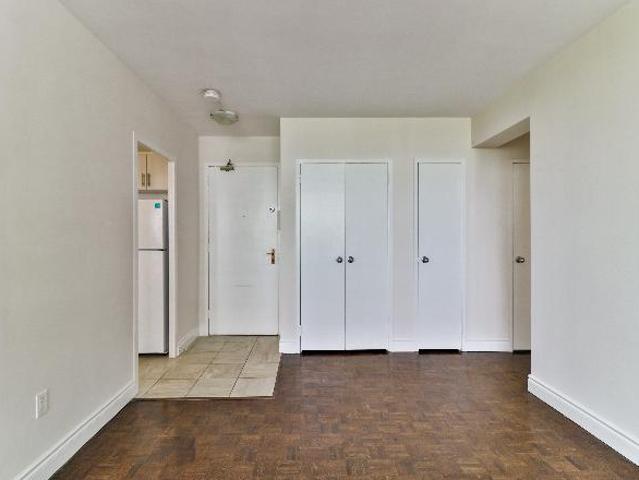 1 Br, 1 bath, Apartment 50 Cambridge Avenue