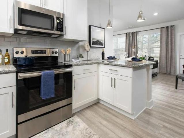 1 Br, 1 bath, Apartment 50 Cheryl Ln