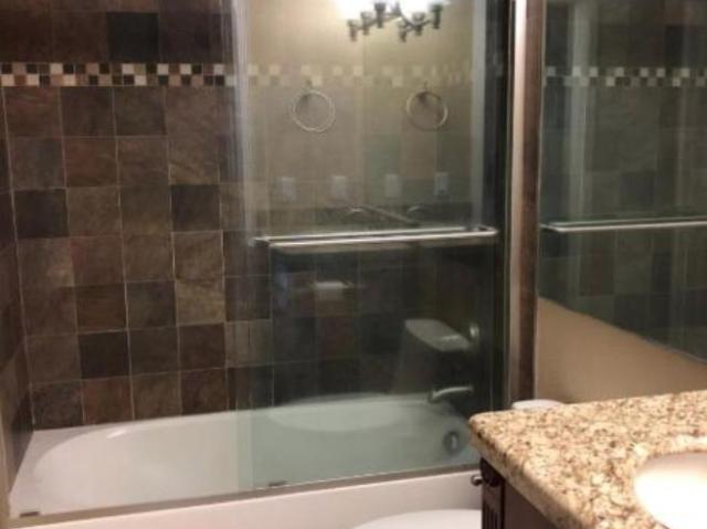 1 Br, 1 bath, Apartment 515 E Broward Boulevard
