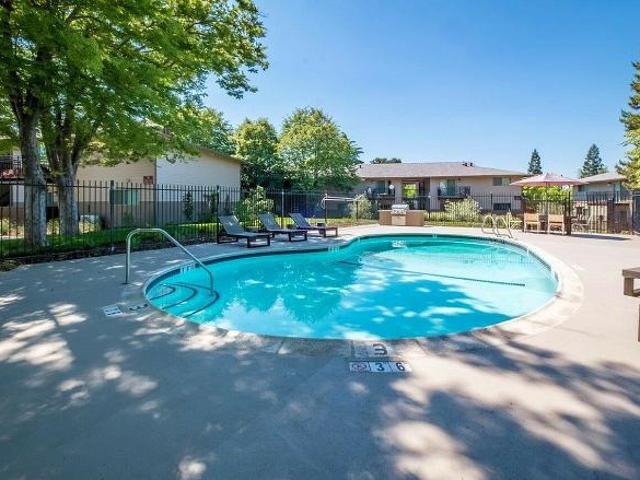 1 Br, 1 bath, Apartment 5101 Hackberry Lane