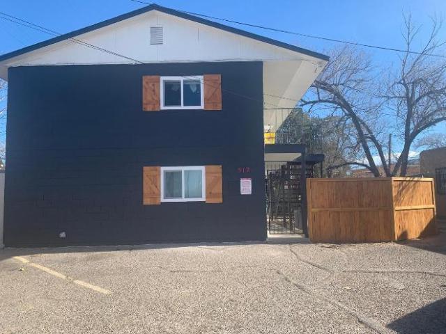 1 Br, 1 bath, Apartment 512 Ash Street SE
