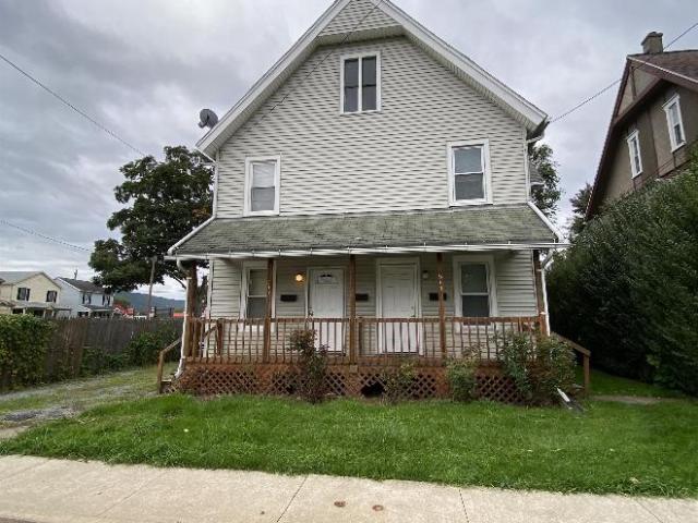1 Br, 1 bath, Apartment 513 8th Avenue