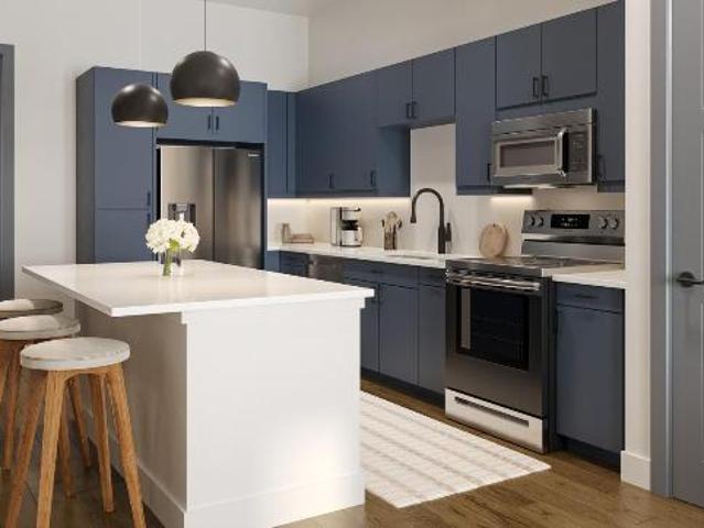 1 Br, 1 bath, Apartment 5200 Oak St