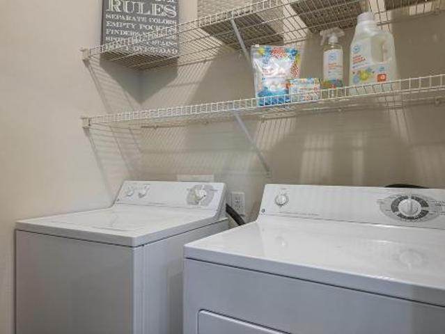 1 Br, 1 bath, Apartment 5205 Barbee Chapel Rd