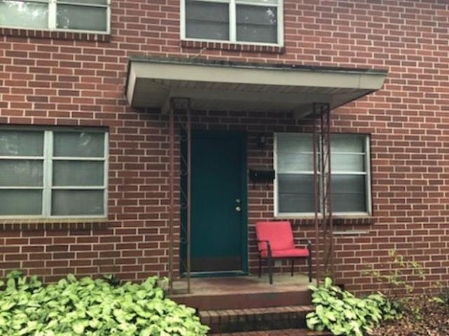 1 Br, 1 bath, Apartment 534 E College Avenue