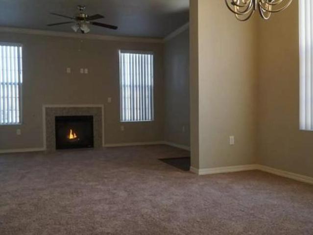 1 Br, 1 bath, Apartment 5300 Antequera Rd NW