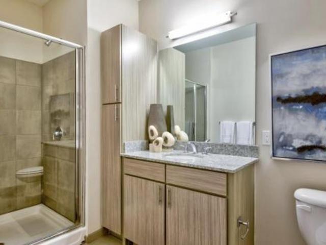 1 Br, 1 bath, Apartment 530 Foster St