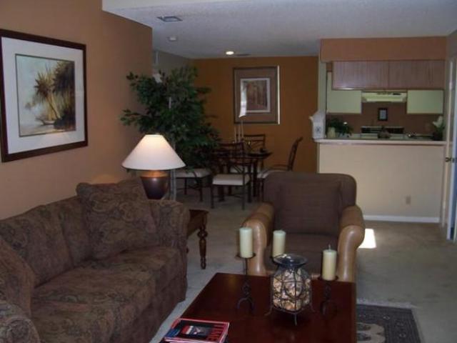 1 Br, 1 bath, Apartment 5515 Pacific Boulevard