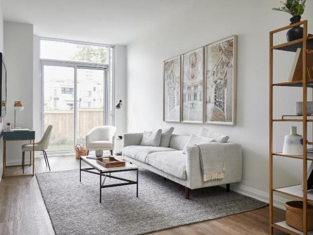 1 Br, 1 bath, Apartment 55 Warrender Avenue
