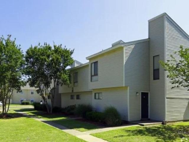 1 Br, 1 bath, Apartment 564 Cypress Ln