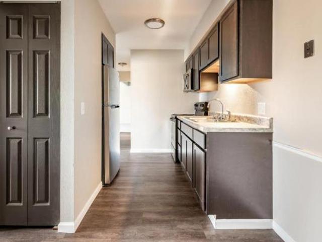 1 Br, 1 bath, Apartment 5635 Secor Rd