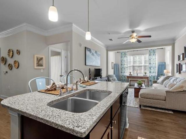 1 Br, 1 bath, Apartment 56 Bent Branch Loop