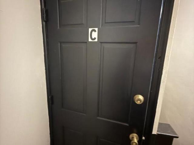 1 Br, 1 bath, Apartment 5748 Chestnut Street