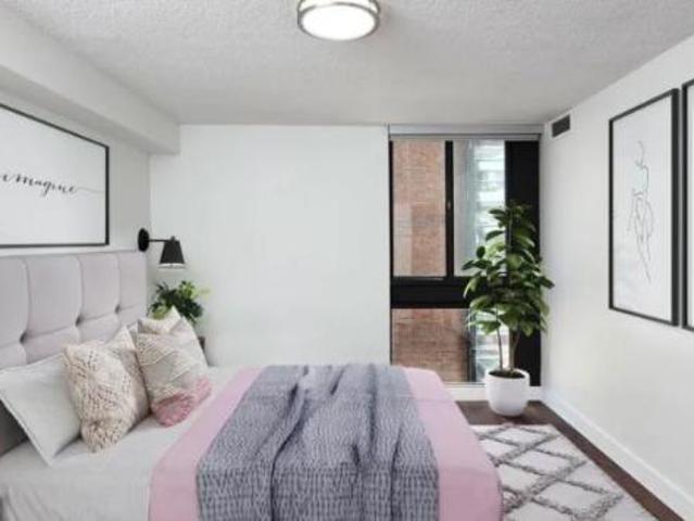 1 Br, 1 bath, Apartment 57 Charles St W