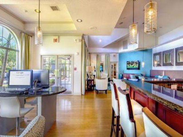 1 Br, 1 bath, Apartment 5851 Holmberg Road