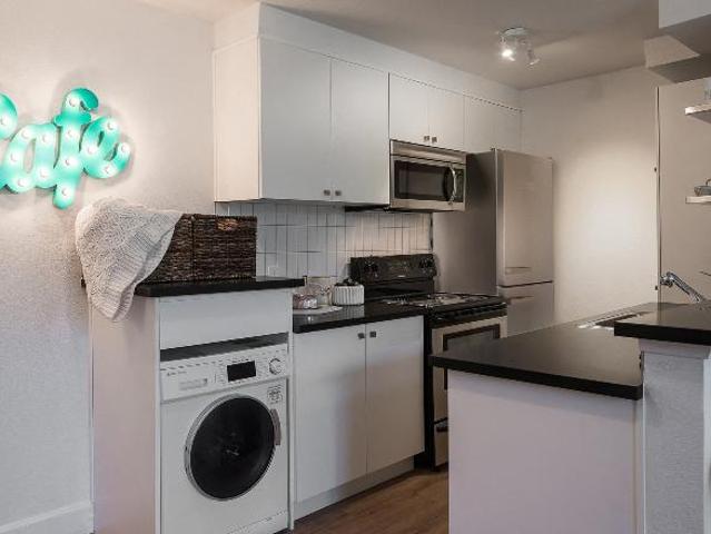 1 Br, 1 bath, Apartment 5800 20 Marmion Way