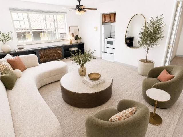 1 Br, 1 bath, Apartment 5939 Fifth Avenue