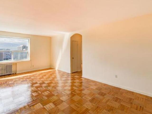 1 Br, 1 bath, Apartment 59 Vinci Cres