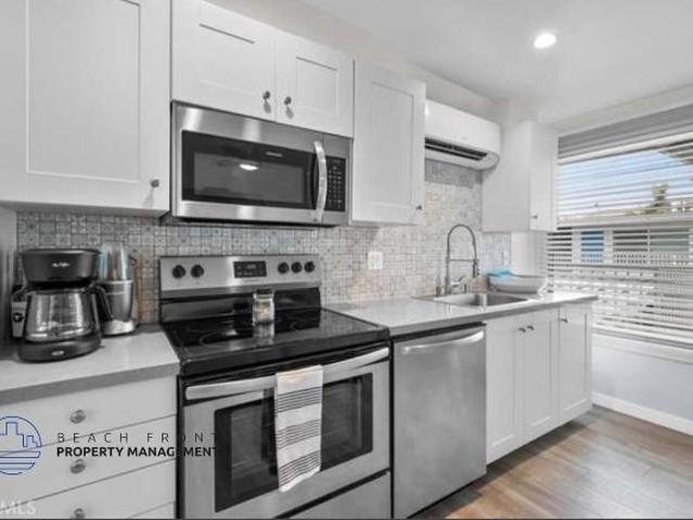 1 Br, 1 bath, Apartment 60 15th St