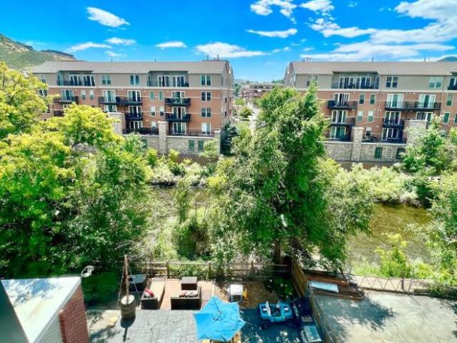 1 Br, 1 bath, Apartment 615 Water Street