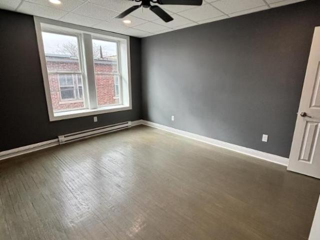 1 Br, 1 bath, Apartment 616 Clinton Street