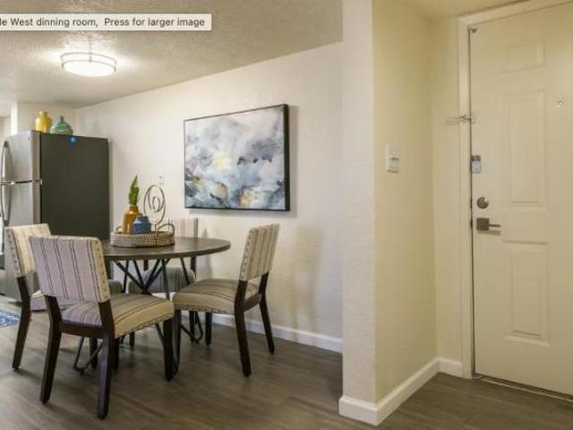 1 Br, 1 bath, Apartment 6101 Sequoia Rd NW