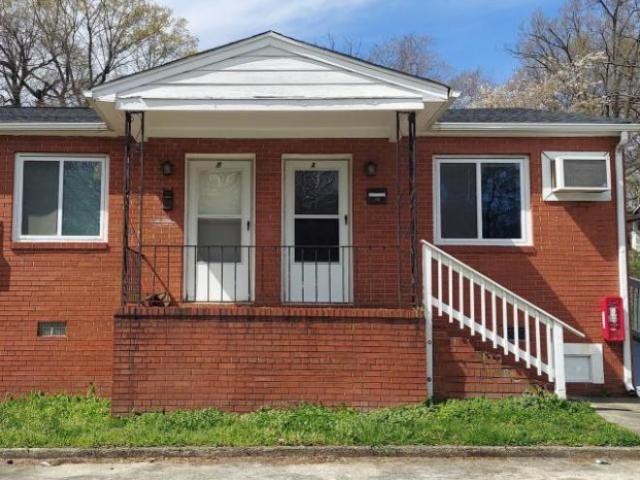 1 Br, 1 bath, Apartment 610 Hawthorne Ave