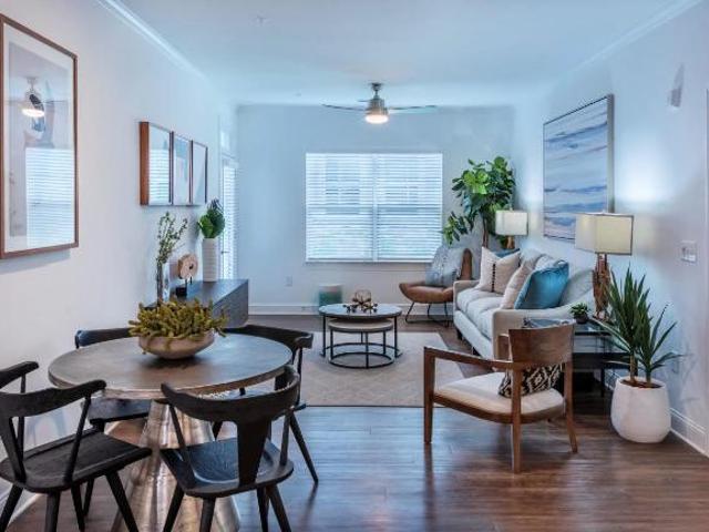 1 Br, 1 bath, Apartment 61 Garrison Branch Rd