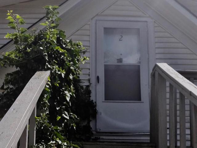 1 Br, 1 bath, Apartment 627 Longview St