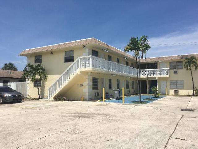 1 Br, 1 bath, Apartment 620 Nw 8th Ave