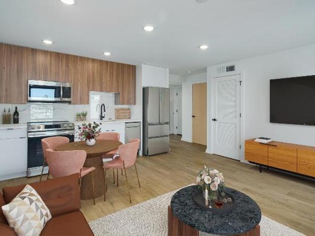 1 Br, 1 bath, Apartment 630 Moore Street