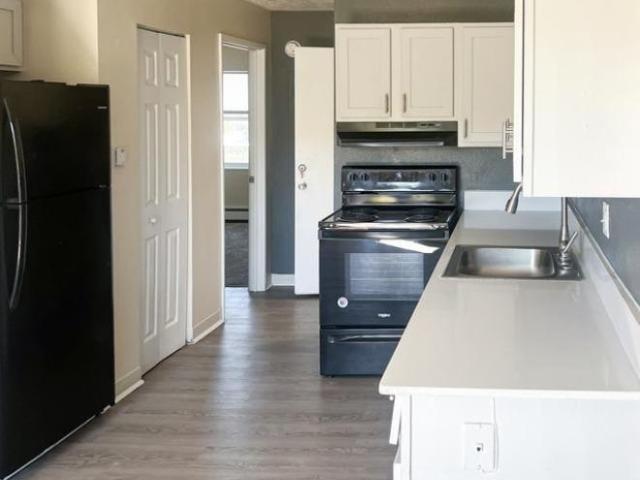 1 Br, 1 bath, Apartment 630 Straight Creek Dr