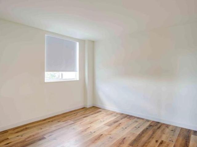 1 Br, 1 bath, Apartment 645 NW 1st St