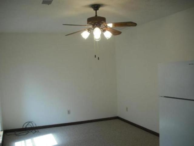 1 Br, 1 bath, Apartment 6482 Cardinal Pl