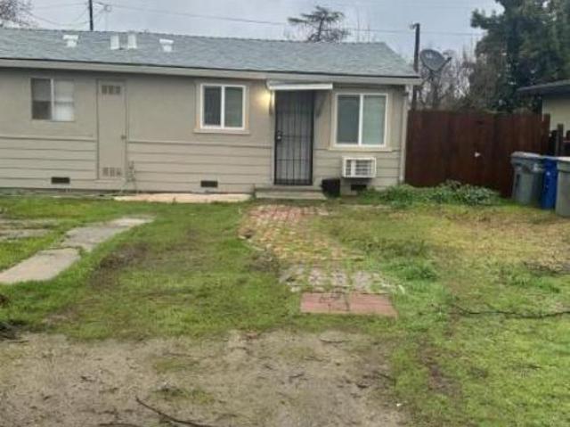 1 Br, 1 bath, Apartment 655 W 7th St