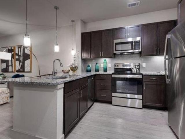 1 Br, 1 bath, Apartment 6688 John Hickman Pkwy