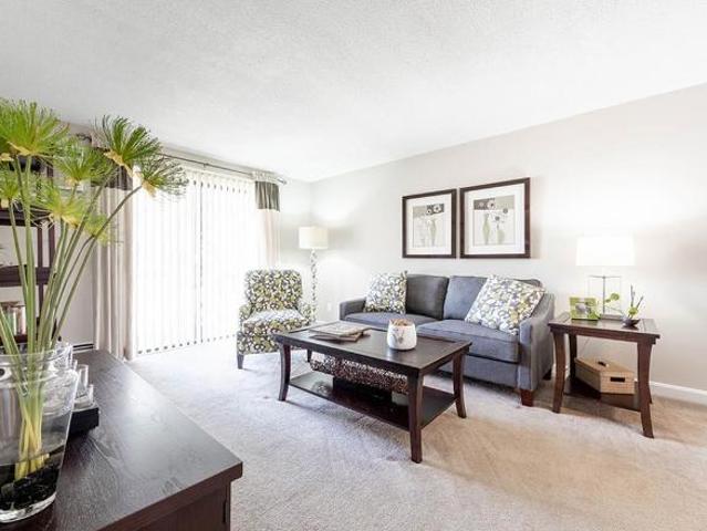 1 Br, 1 bath, Apartment 678 Princeton Boulevard