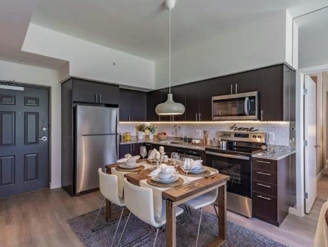 1 Br, 1 bath, Apartment 7080 Banyan Leaf Dr