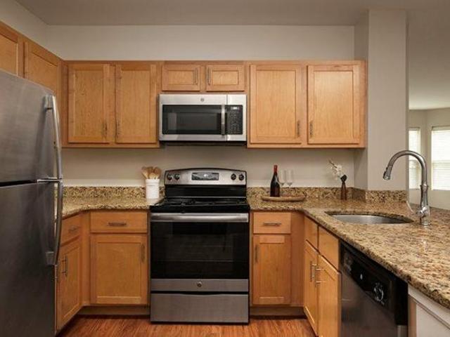 1 Br, 1 bath, Apartment 7000 Horseshoe Ln